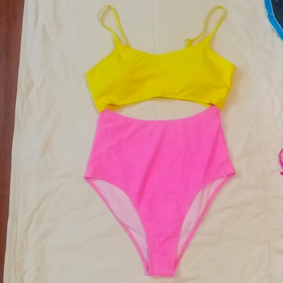 Swim | Full Pc Bathing Suit With Stomach Open Size Large Nwot | Poshmark
